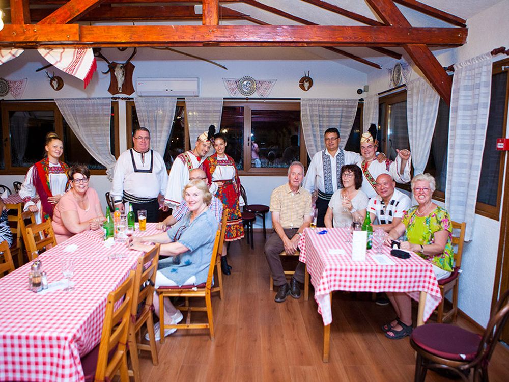 Sfantul Andrei si Ziua Nationala 2021 Bazna Casa Bazna*** Pico Mar Travel