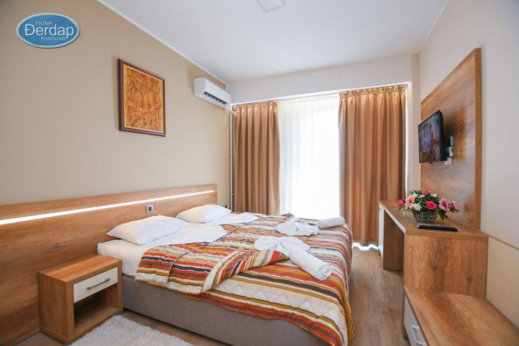 Sarbatori de Pasti 2024 Kladovo Hotel Djerdap Pico Mar Travel