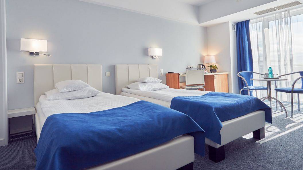 Cazare 2024 Constanta Hotel Continental Forum**** Pico Mar Travel