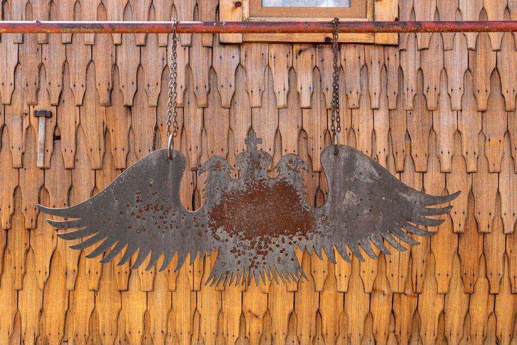 Sfantul Andrei si Ziua Nationala 2023 in Muntii Sureanu Pensiunea Perla ...