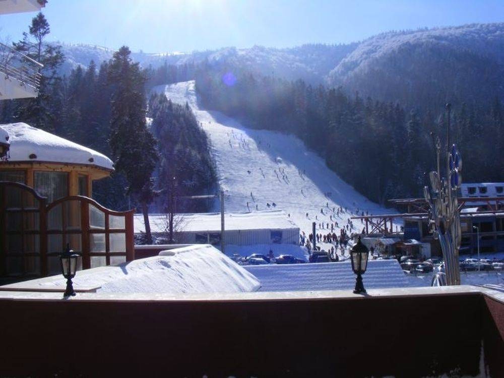 Craciun 2023 la Schi in Azuga Hotel Azuga Ski & Bike Resort*** Pico Mar ...