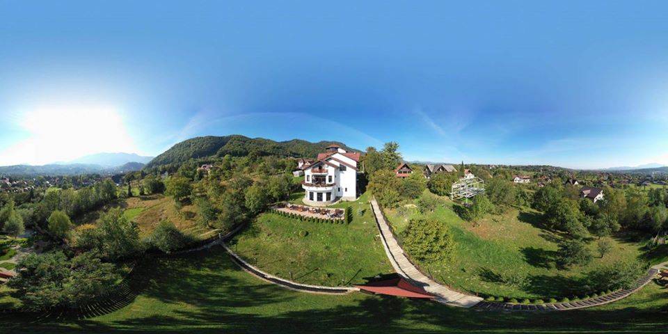 Sejur Bran Predelut Pensiunea Transylvanian Inn Pico Mar Travel