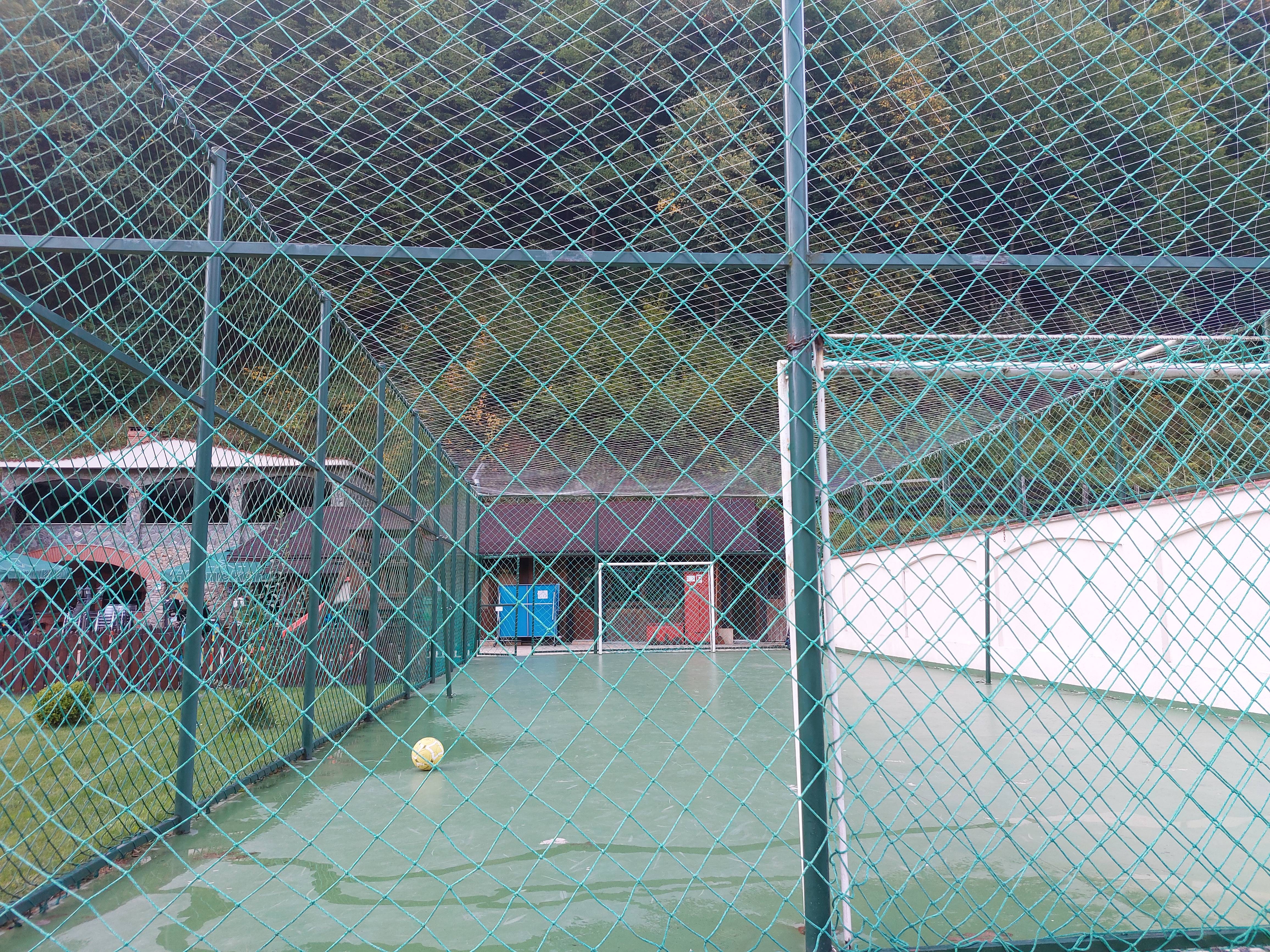 Sfantul Andrei si Ziua Nationala 2023 in Muntii Sureanu Pensiunea Perla ...