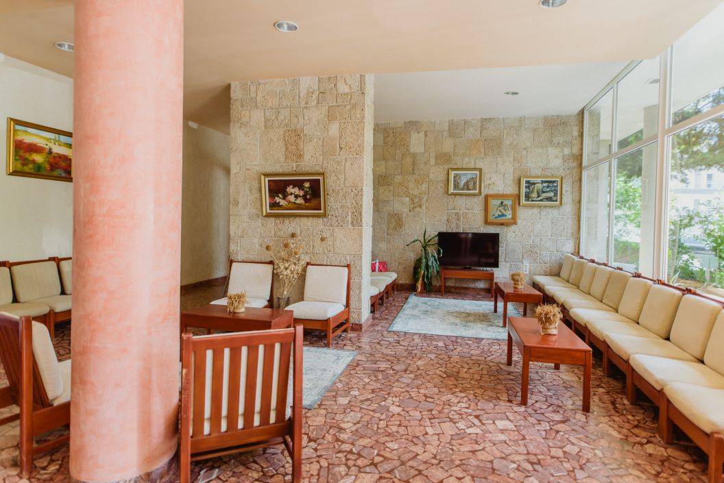Sarbatori de Pasti 2024 Eforie Nord Hotel Carmen Pico Mar Travel