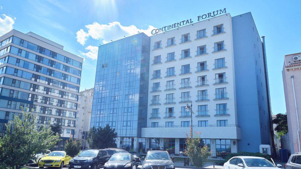 Cazare 2024 Constanta Hotel Continental Forum**** Pico Mar Travel