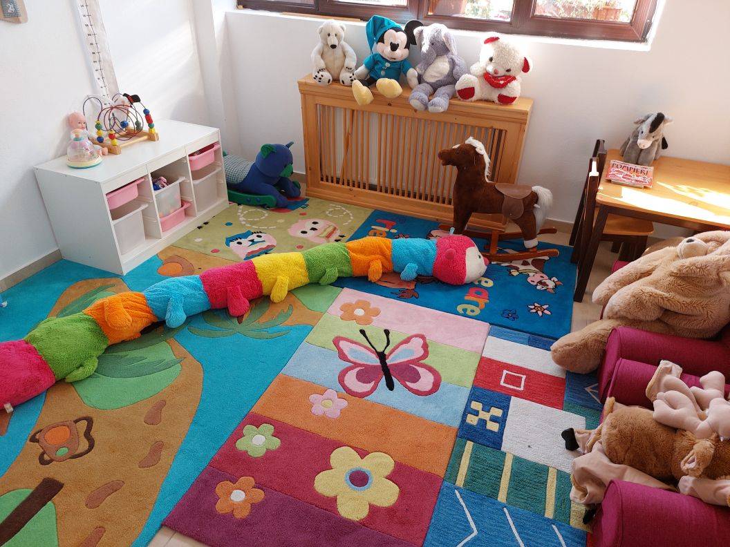 Vacanta schi 2023-2024 in Muntii Sureanu Hotel Resort Sfantul Petru ...