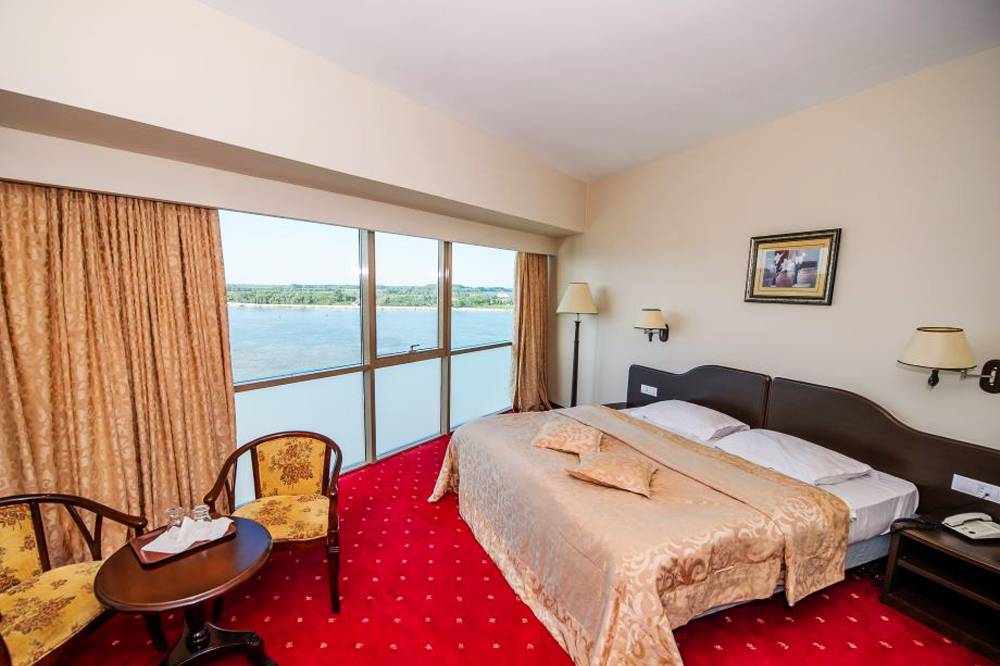 Cazare 2020 Tulcea – Hotel Esplanada**** Pico Mar Travel