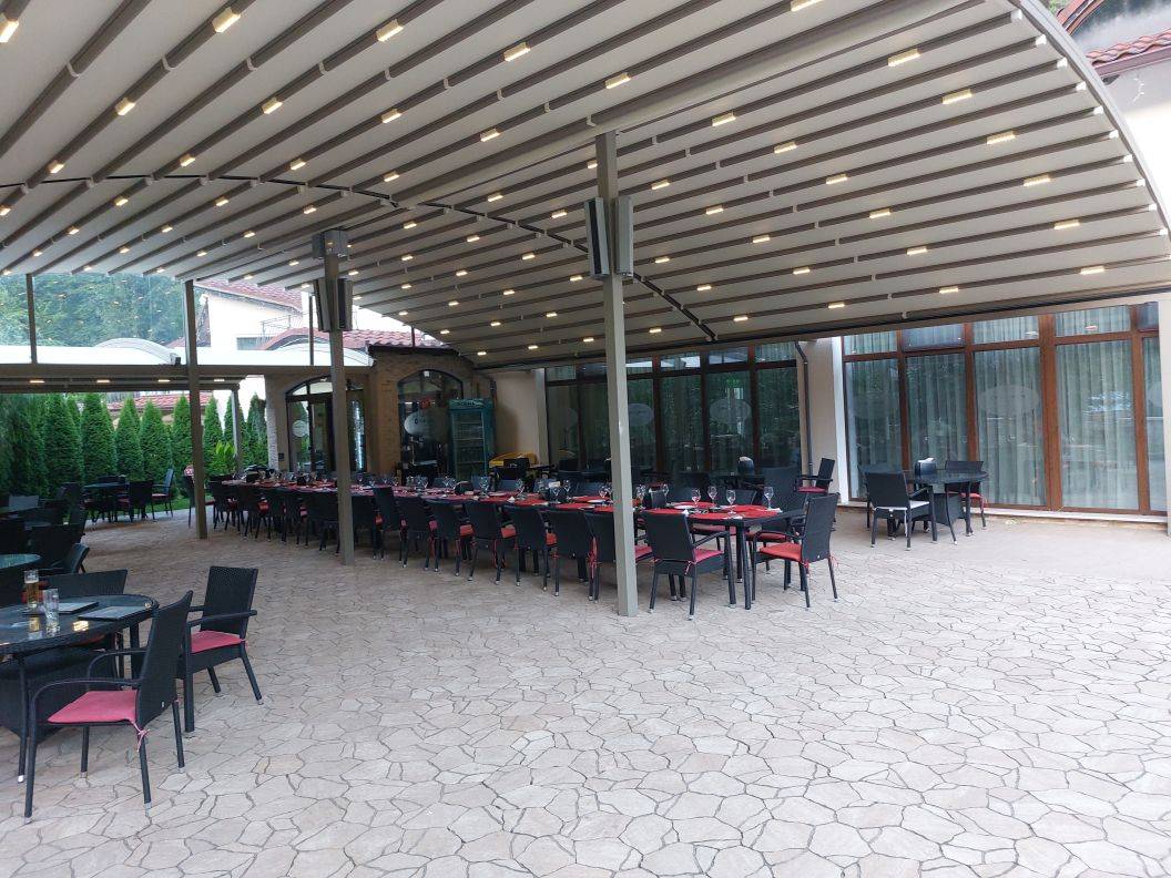 Sfantul Andrei si Ziua Nationala 2023 in Muntii Sureanu Pensiunea Perla ...