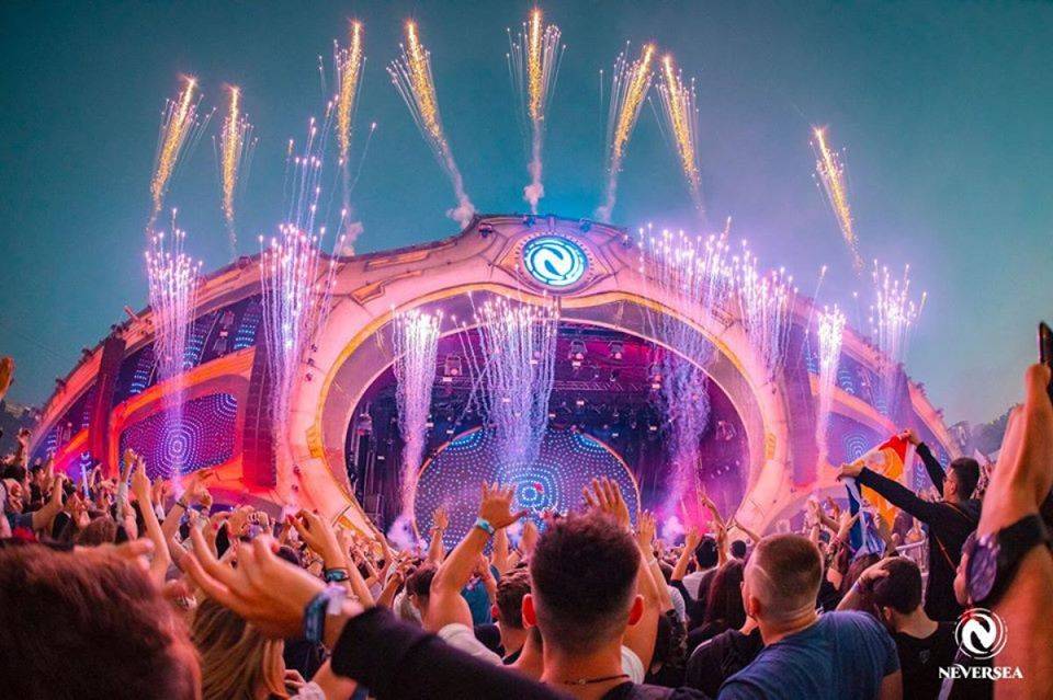 Festivalul NEVERSEA 2024 Constanta Hotel Carol*** Pico Mar Travel
